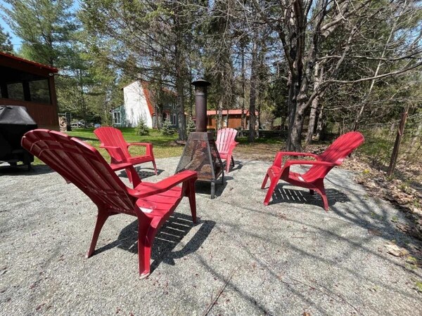 Entire Scandinavian Chalet 7min From Mont Orford, Magog. - Orford