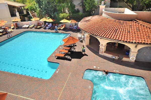 Cozy Stay In Sedona: Room W/ Outdoor Pool Access | Free Parking - Sedona, AZ