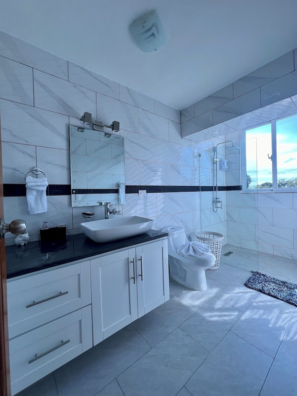 2-bedroom Apartment In Welcoming Sosúa With Wifi, Ac - Sosúa
