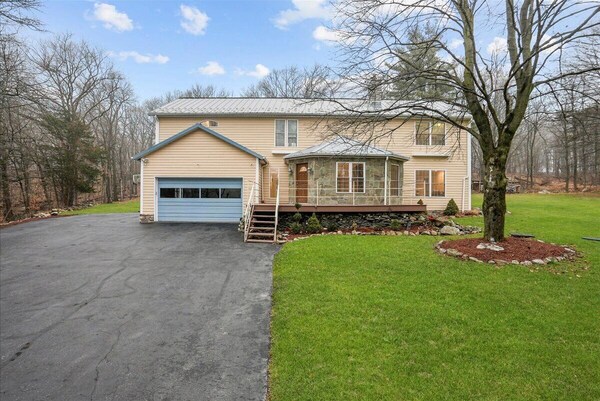 Charming 3-bedroom Villa With Wifi, Ac In Fabulous Monroe - Newburgh, NY