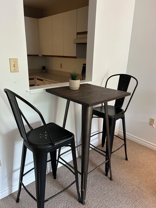 Condo To Rent - Halifax