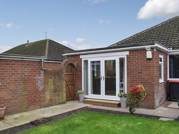 3 Bedroom Accommodation In Thornton-cleveleys, Near Blackpool - Blackpool