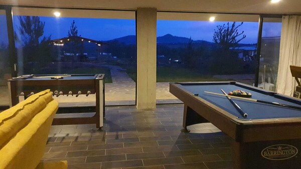 Charming Chalet In Tapalpa, Mexico With Game Lounge & Pet-friendly Amenities! - Tapalpa
