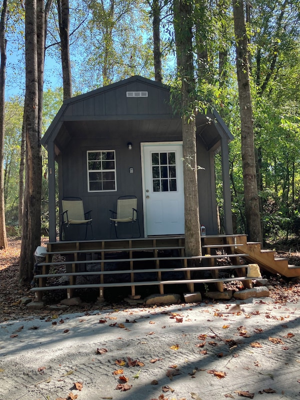 1 Cozy Cabin In Westminster - South Carolina