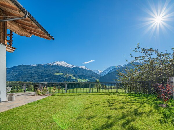 Entspannte Auszeit Mit Terrasse, Garten + Sauna - Bramberg am Wildkogel
