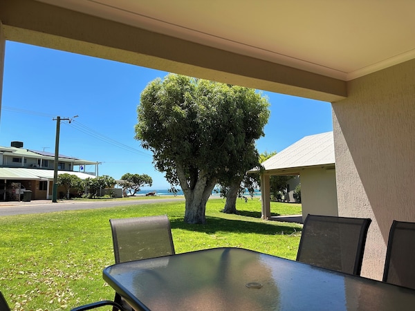 Waterfront Resort | Sleeps 6 | Pool | Wifi - Kalbarri