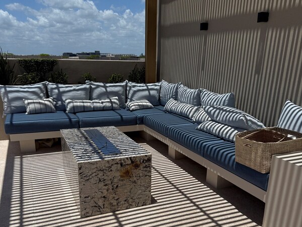 New Luxury Villa  Garden & Rooftop Pools - Aflora - Paradise Beach