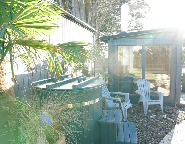 4-bedroom Stunning Holiday Home In Newquay\nsauna, Ice Bath, Hot Tub & Gym.\n - Newquay