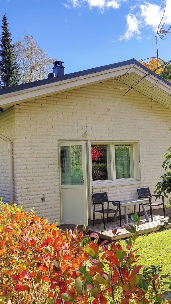 Cozy Retreat Nearby Airport, Family Friendly! - 艾斯博
