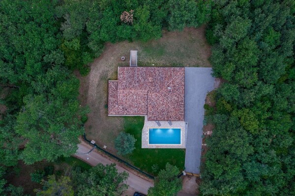 Magnifique Maison De Campagne Avec Piscine Privée, Bbq, Wifi Dans Un Endroit Calme Sans Voisins - Croatie
