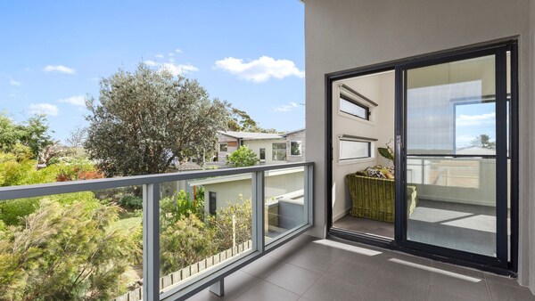 Seaside Getaway - Point Lonsdale
