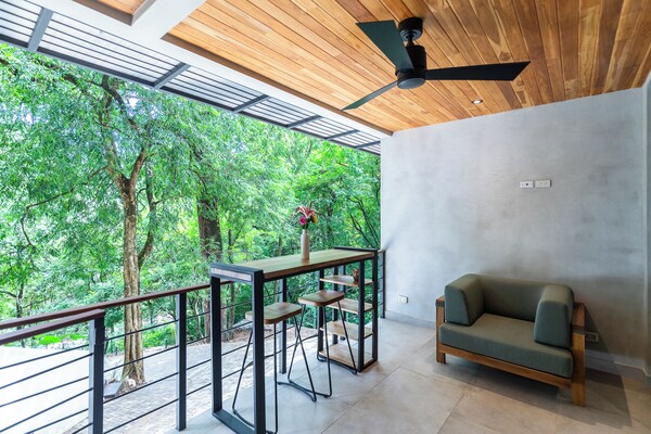 Neptune's Treehouse Studio Vacation Rental - Nosara