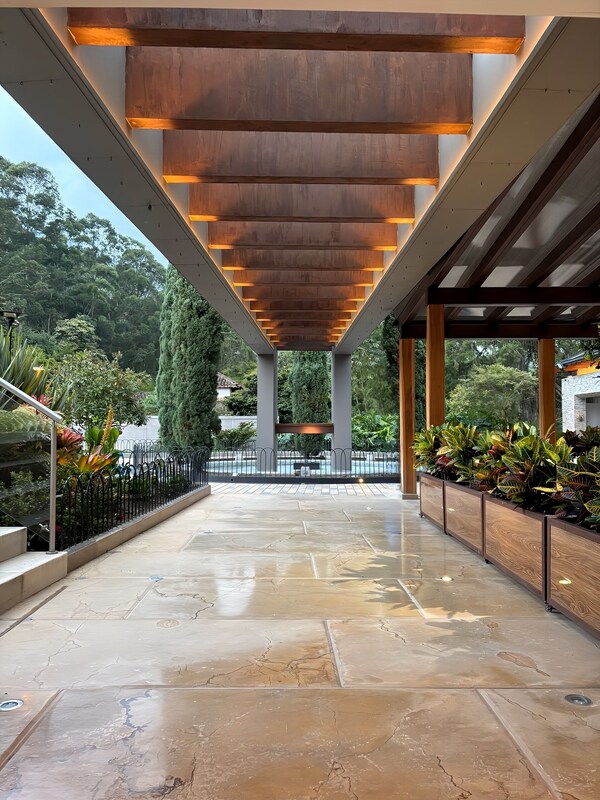 San Antonio De La Peña Mansion Located In The Most Privileged Area Of Medellín. - コロンビー メデジン