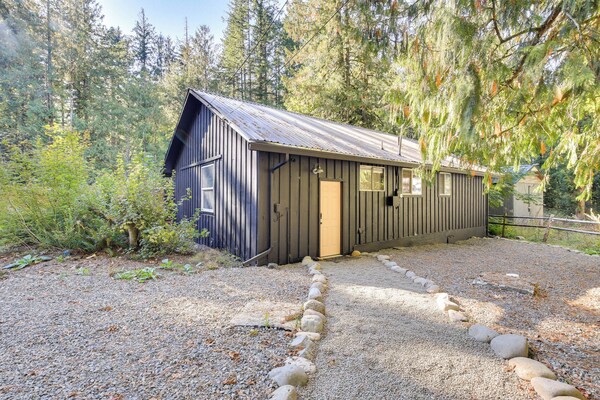 Close To Mt Hood Skibowl: Retro Rhododendron Cabin - Oregón