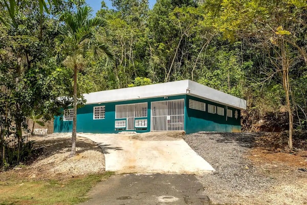 Lovely 4-bedroom House With Wifi And Ac, A Private Zen Zone Near The Beach - Vega Alta