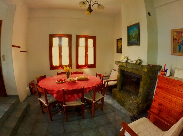 Katafigio Home In Tsagkarada Village - Ionian Islands