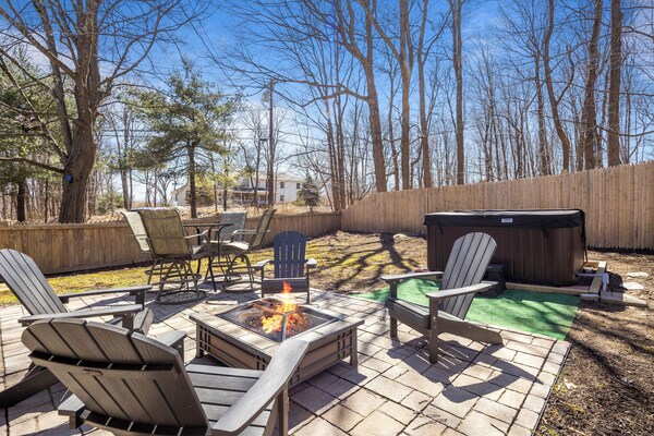 Spacious Home W/pool/hot Tub, Mins To Parks/skiing - Rockland County, NY