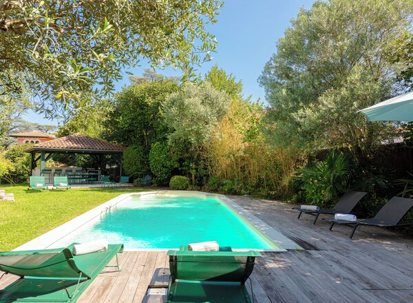 La Roseraie  Maison De Famille Avec Piscine - Biarritz