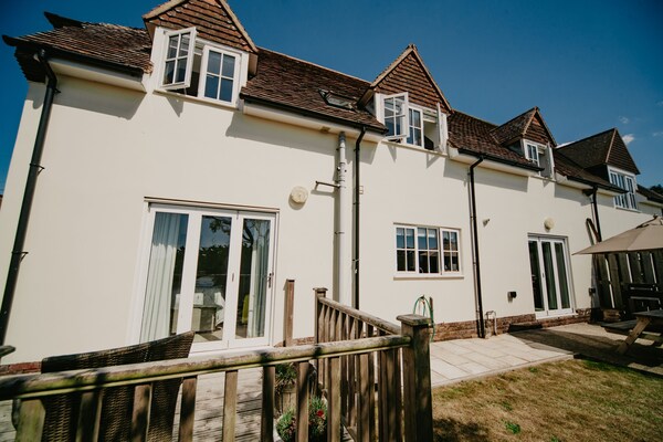 Dairymans Cottage @ Tapnell Farm - Hampshire