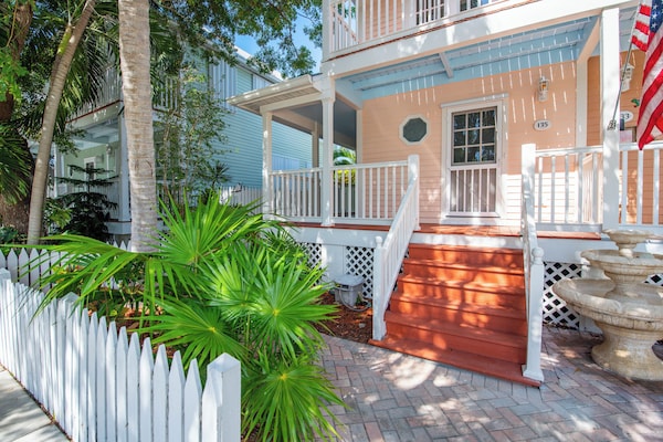 Cabana At The Golf Club-monthly Rental Charming 2-bedroom Golf Course Retreat - Key West