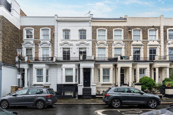 Wild Flowers - Notting Hill