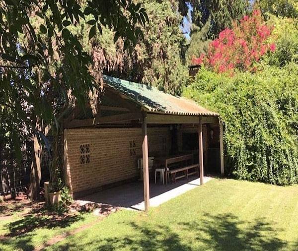Amplia Quinta En Alquiler En La Lonja, Pilar. - Villa Rosa