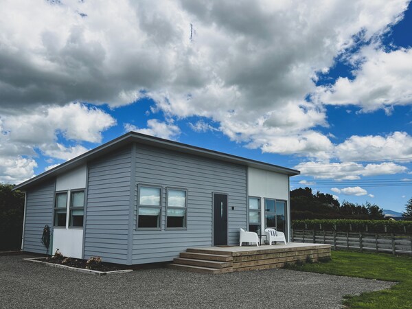 Sunset On Princess - 2 Bedroom Modern Home. - Featherston