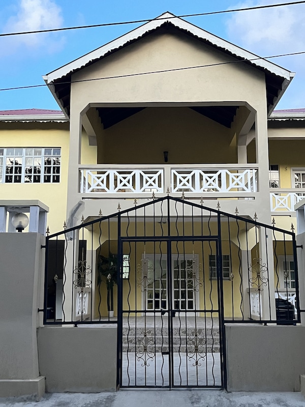 Richardsons Place - Santa Lucía