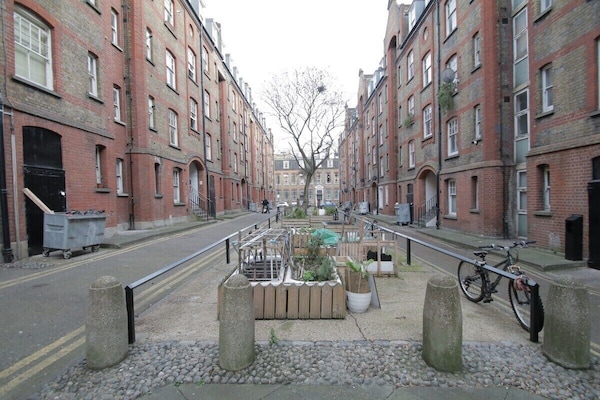 Henley Apartment @ Shoreditch - London