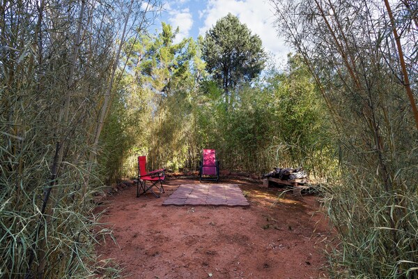 West Sedona Multi Level + Pets Ok, Near Hiking Trails- Native Spirit-original Native Art On Display! - Sedona, AZ