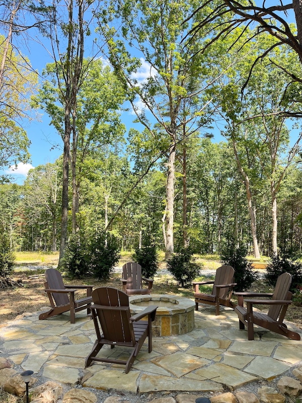 Brand New! Eagle's Nest Tiny House - Sewanee, TN