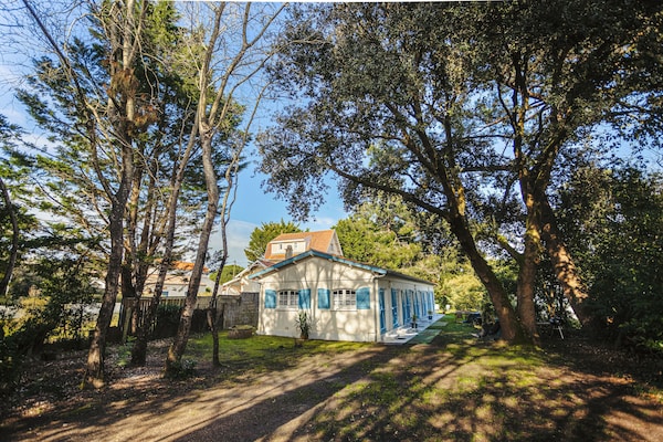 Casa De Vacaciones 'Longère Proche Plage Et Forêt 3' Con Terraza Compartida, Jardín Y Wi-fi - Saint-Trojan-les-Bains