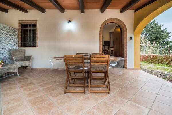 Holiday Home 'Casa Su Barone 2' With Shared Garden, Wi-fi And Air Conditioning - Orosei