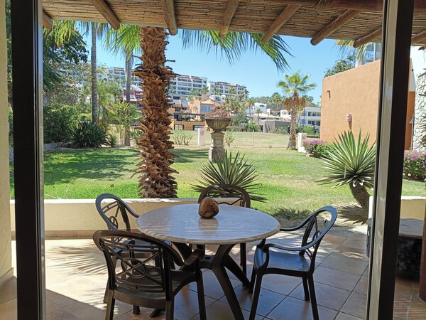 Lodging San Jose Del Cabo, Villa Las Quintas. - San José del Cabo