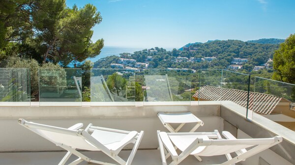 Villa Celimar - Fantastic Detached House With Sea Views - Tamariu - Palafrugell