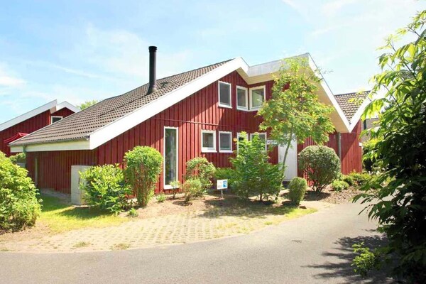 Chalet Au Bord Du Lac Granzower Pour Familles - Mirow