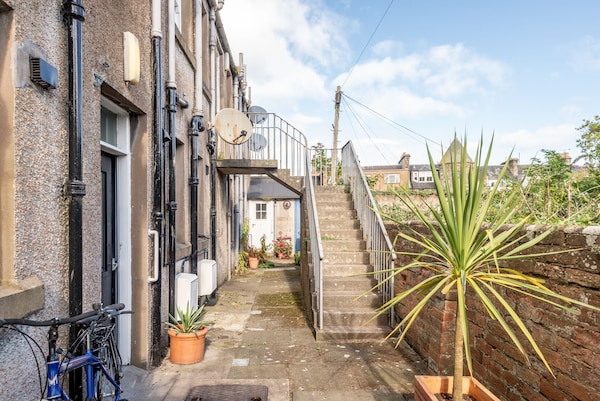 Guthrie Place Apartment - Saint Andrews