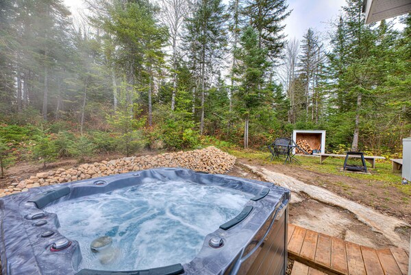 Chalet La Chouette | Spa, Access To Ouareau Forest - Quebec