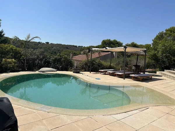 Homerez - Comfortable House With Pool In Martigues 93 M² - Martigues