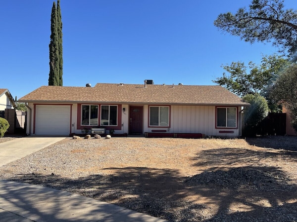 Casa Topaz - Cul-de-sac Home Close To Amenities - Sierra Vista, AZ