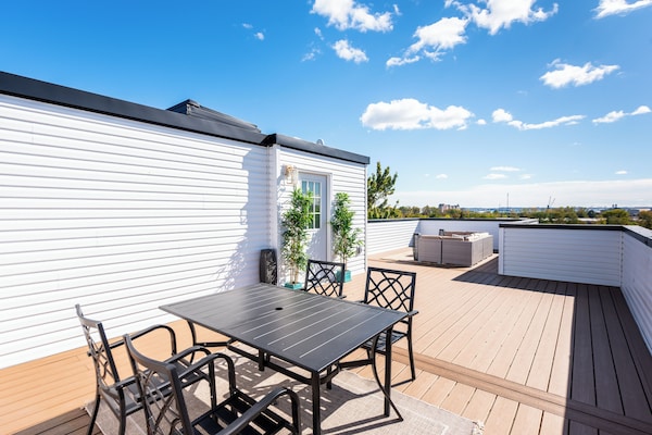 Luxe 4-bedroom House In Charming Jersey City, Next To Lightrail Into Nyc - New York City