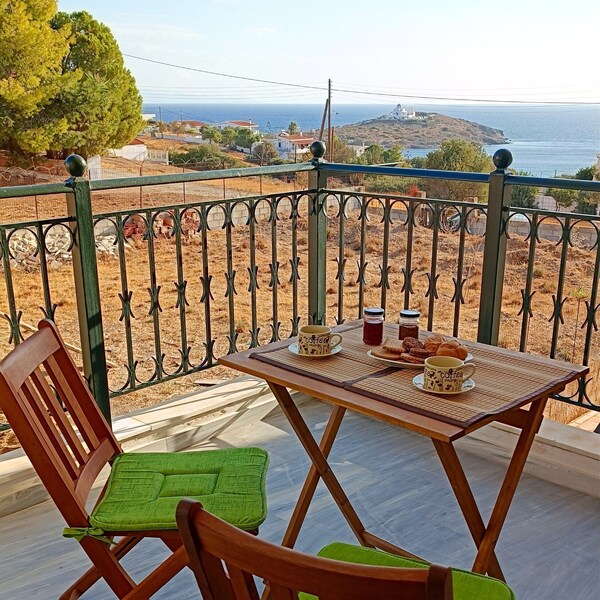 Cozy And Luxury By The Sea With Spectacular View. Family Sized With Bbq And Yard - Milos