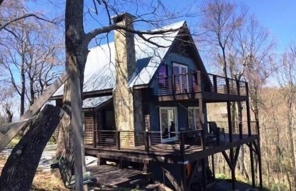 Tiger Den, Great Sunrise/dog-friendly/wifi/3br Cabin Between Sky Valley & Scaly - Mountain Rest, SC