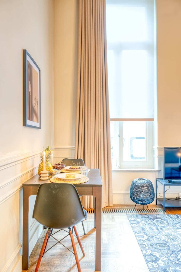 Historic Ghent Building - Ideal Studio Retreat - Gent