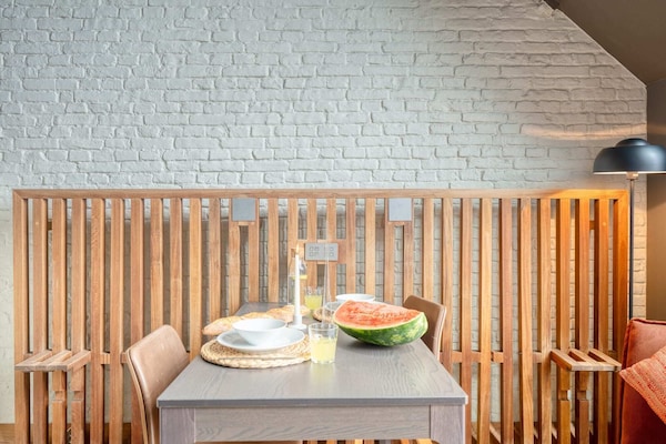 Serene Studio Oasis With Balcony In Ghent - Ghent (Belgium)