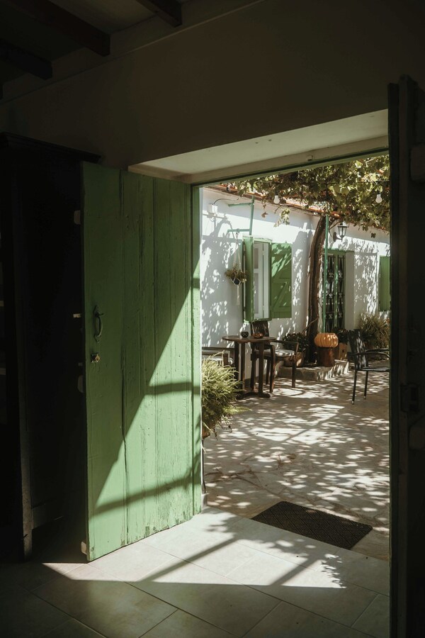 The Green House; Cozy, Serene And Pet-friendly House Outside Limassol - Zypern