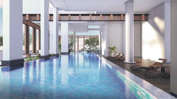 Two Bedroom Premier With Balcony, 800m From Novena Mrt - Hougang