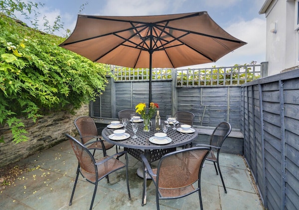 Little New Street - Two Bedroom House, Sleeps 4 - Polzeath Beach