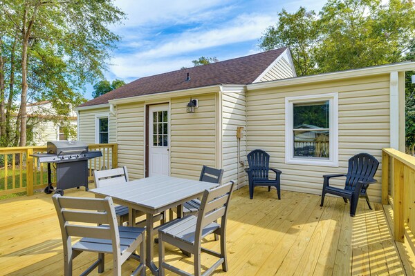 3 Mi To Camp Lejeune: Home W/ Fire Pit & Grill! - Jacksonville, NC