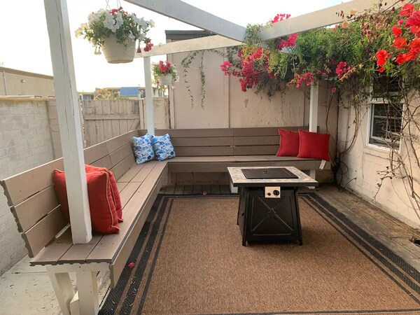 Beautiful La Jolla Beach Cottage In The Village! - 聖地亞哥, CA